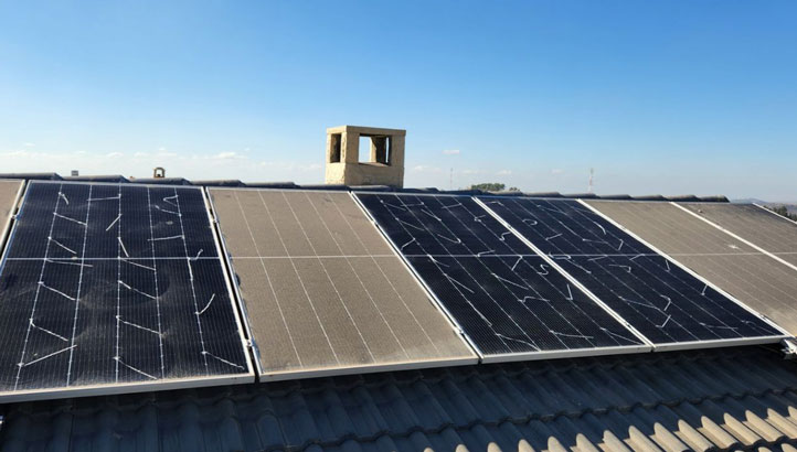 Next-generation energy storage and self-dusting solar panels: The best ...