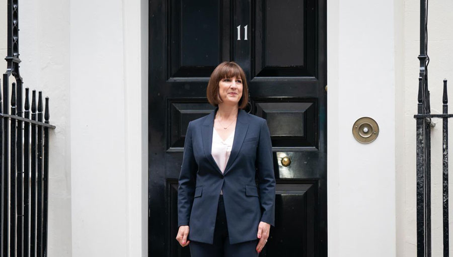 Rachel Reeves Pledges to Boost UK Economy & Decarbonisation Efforts
