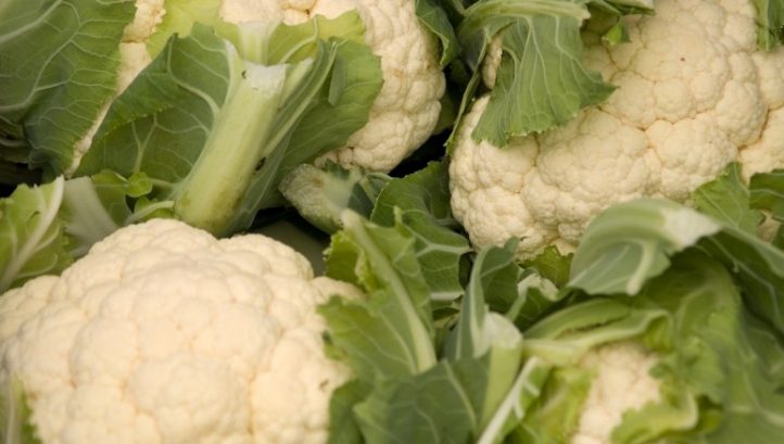 Aldi removes plastic packaging from fresh vegetable lines - edie