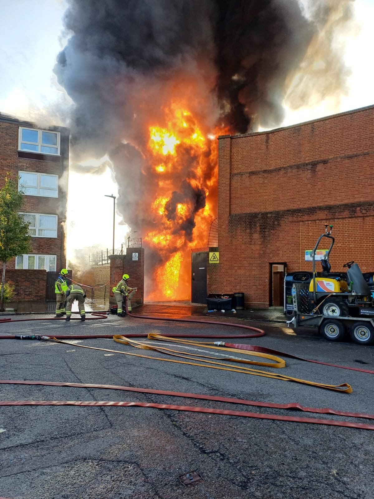100 firefighters tackle major blaze at UKPN substation - Utility Week