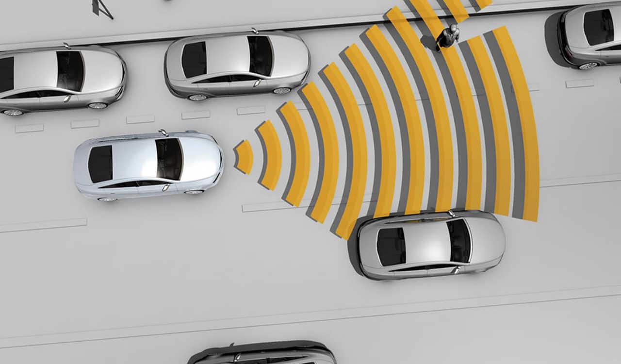 Driverless car insurance protects against hacking - Springwise