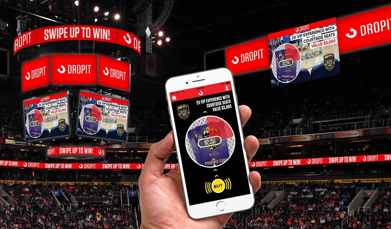 Mobile app hosts live auctions on stadium scoreboards - Springwise