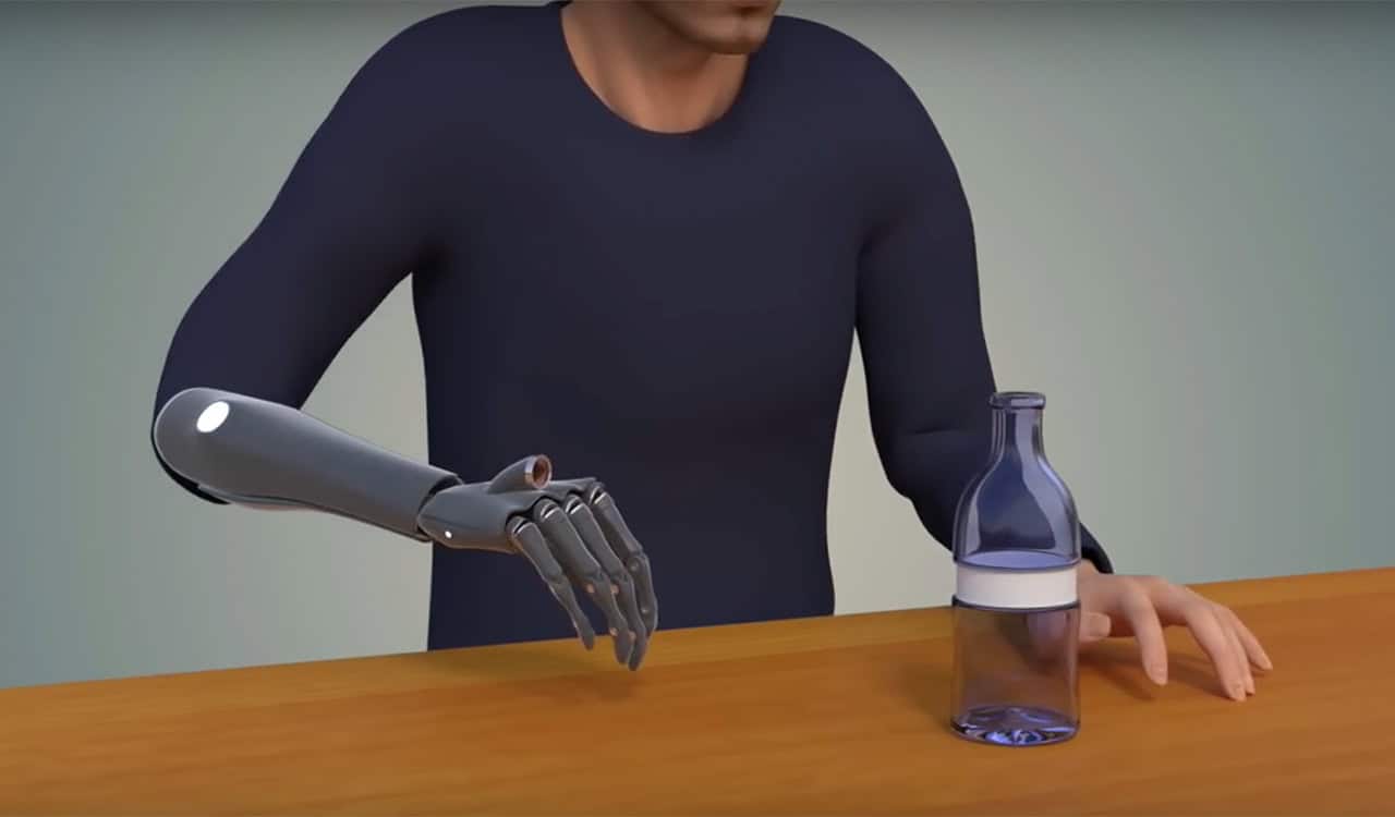 Smart prosthetic limb that sees makes motion more natural - Springwise