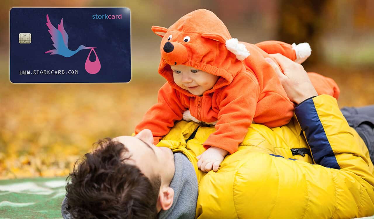 Prepaid card offers parents financial support - Springwise