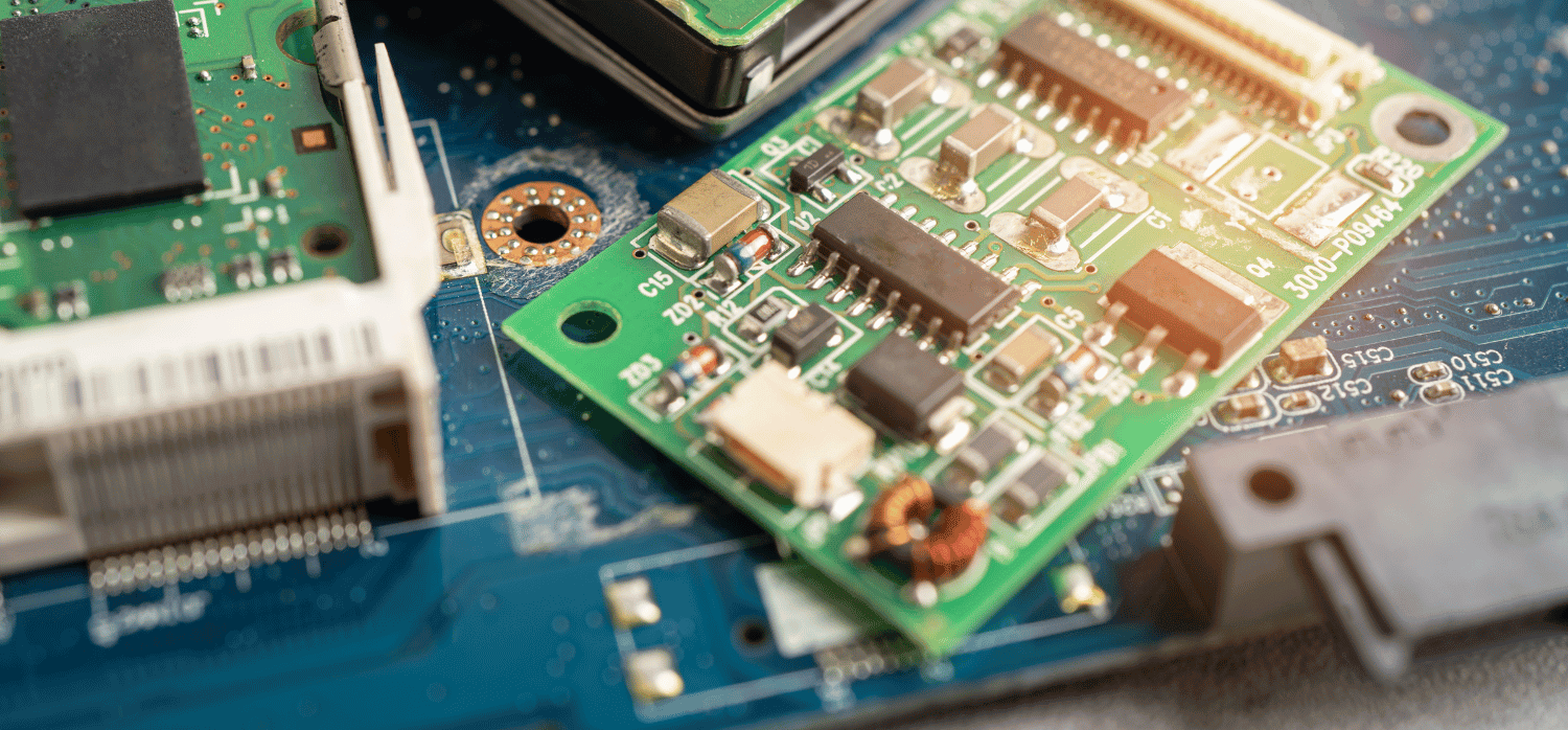 Turning e-waste into solar lamps - Springwise