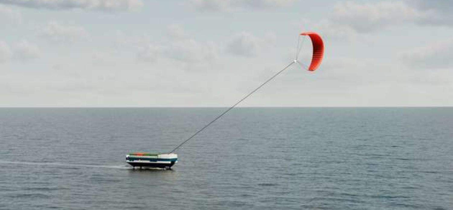 Sustainable sailing: kite-powered micro-cargo ships - Springwise