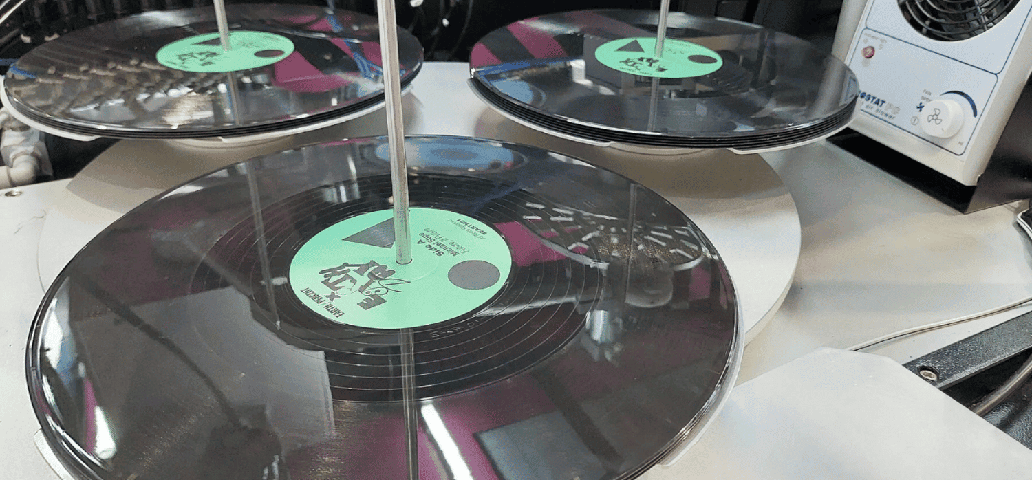 Change the record: biomass replaces plastic in vinyls - Springwise