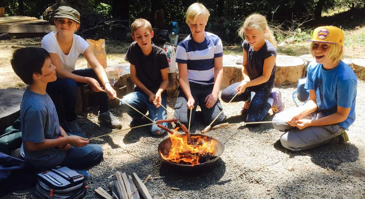 Database of local activities for children - Springwise