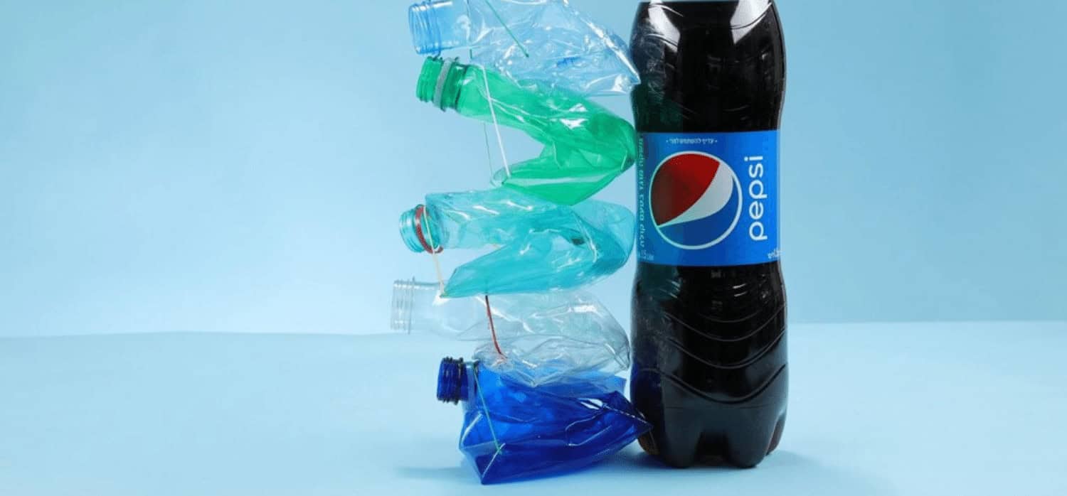 A simple elastic band makes recycling plastic bottles more efficient ...