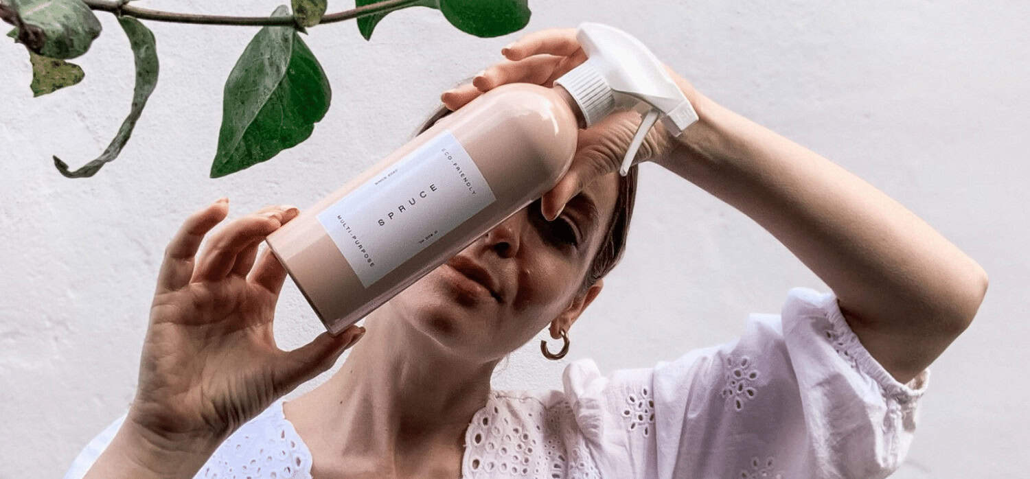 Refillable cleaning bottles with compostable sachets - Springwise